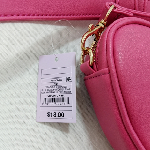 wild fable | Bags | Wild Fable Mini Quilted Heart Crossbody Bag Pink ...